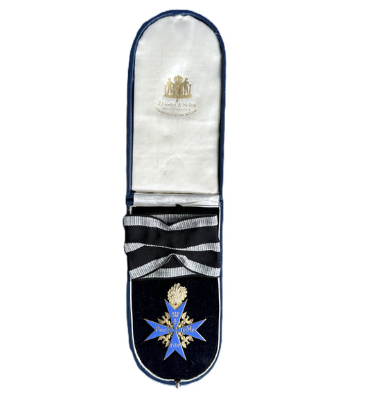Orden Pour le Mérite with Oak Leaves – Original Presentation Case (Pru